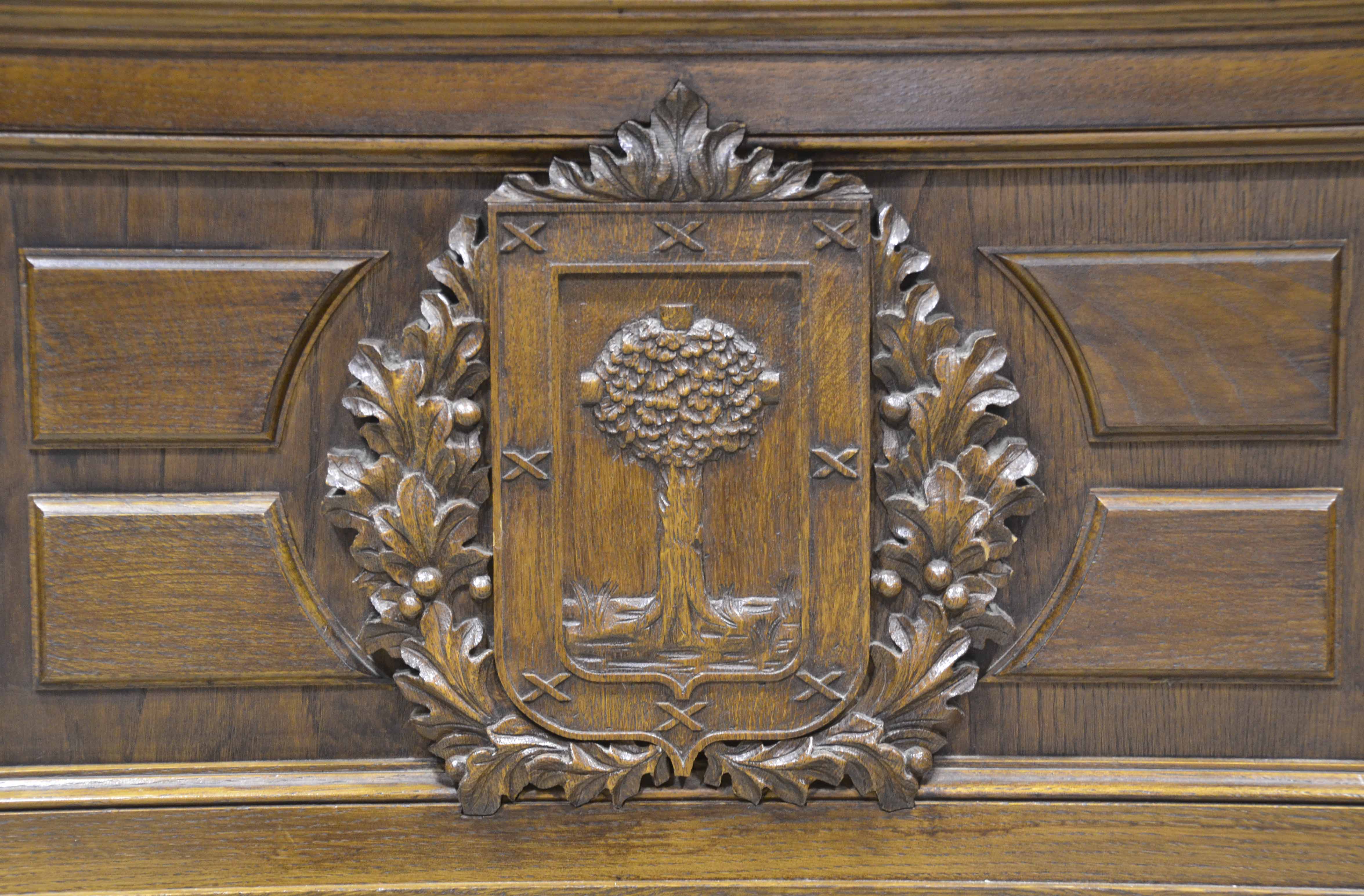 Gernika -The Assembly and The Tree | Leya