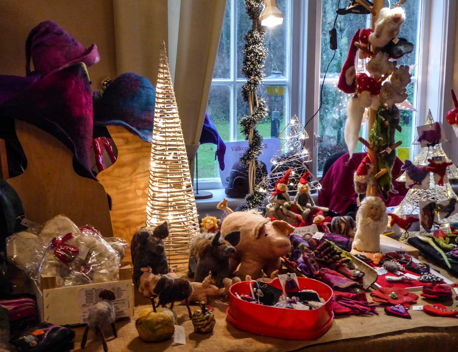 Lens-Artists Challenge #377 – Holiday Fun | Leya